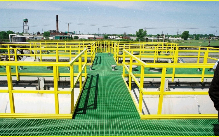 Benefits of Using Fibreglass Grating in the Industries